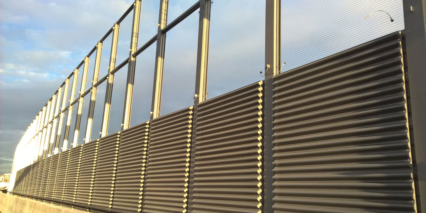 Steel posts for noise barriers, handrails and design elements | DIN EN 1090